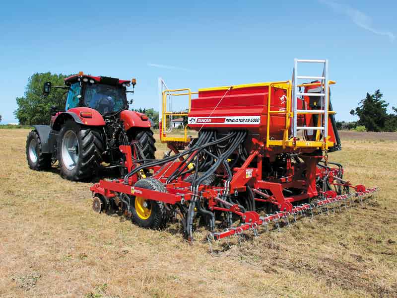 A look at the Duncan AS5300 air seeder in Action