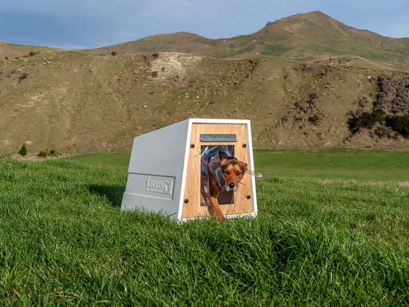 Insulated kennel developed for farm dogs