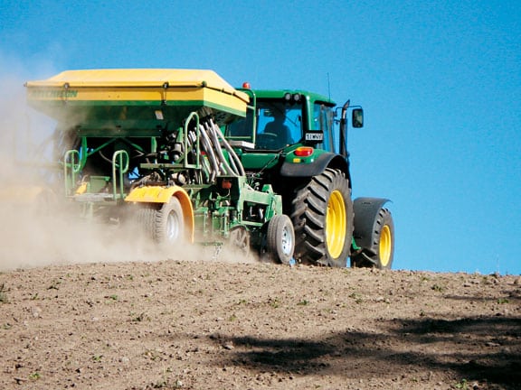 A complete service with Coulton Bros - Farm Trader