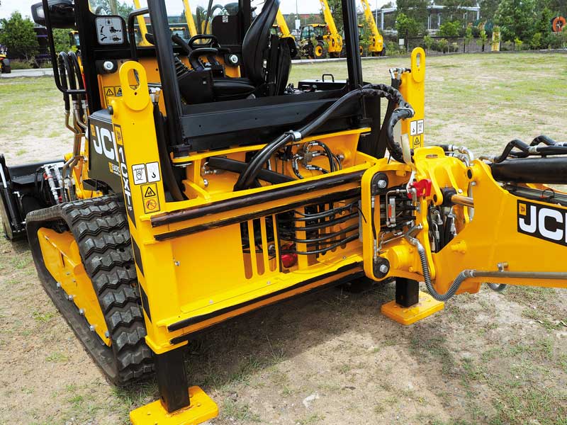 Test: JCB 1CXT