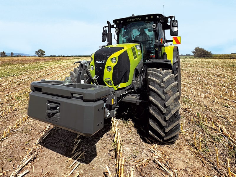 Contractor's Tractor Showcase: CLAAS Arion 660 Night Edition - Farm Trader